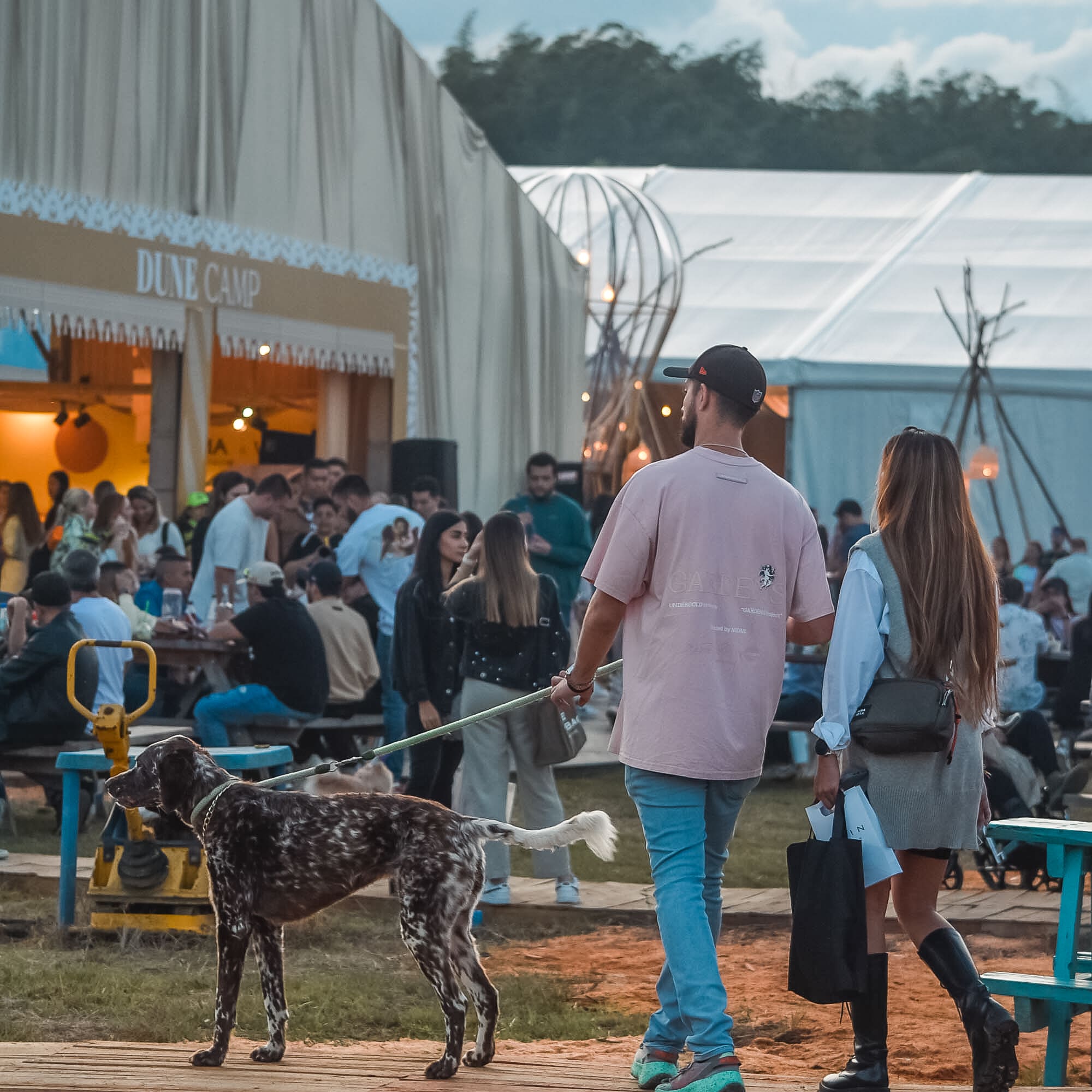 Claq Pop Up – Claq Pop Up